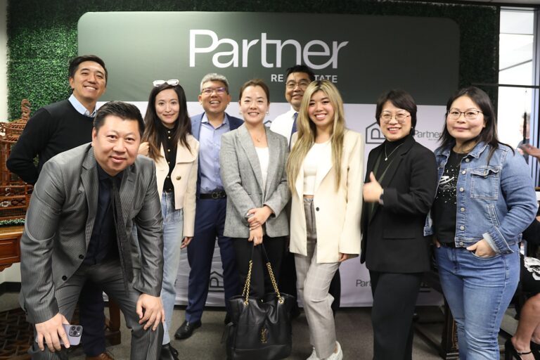 Partner Real Estate Agents Roger Sun & Sally Ning Wang Deliver Fast ...